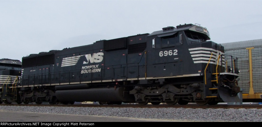 NS 6962
